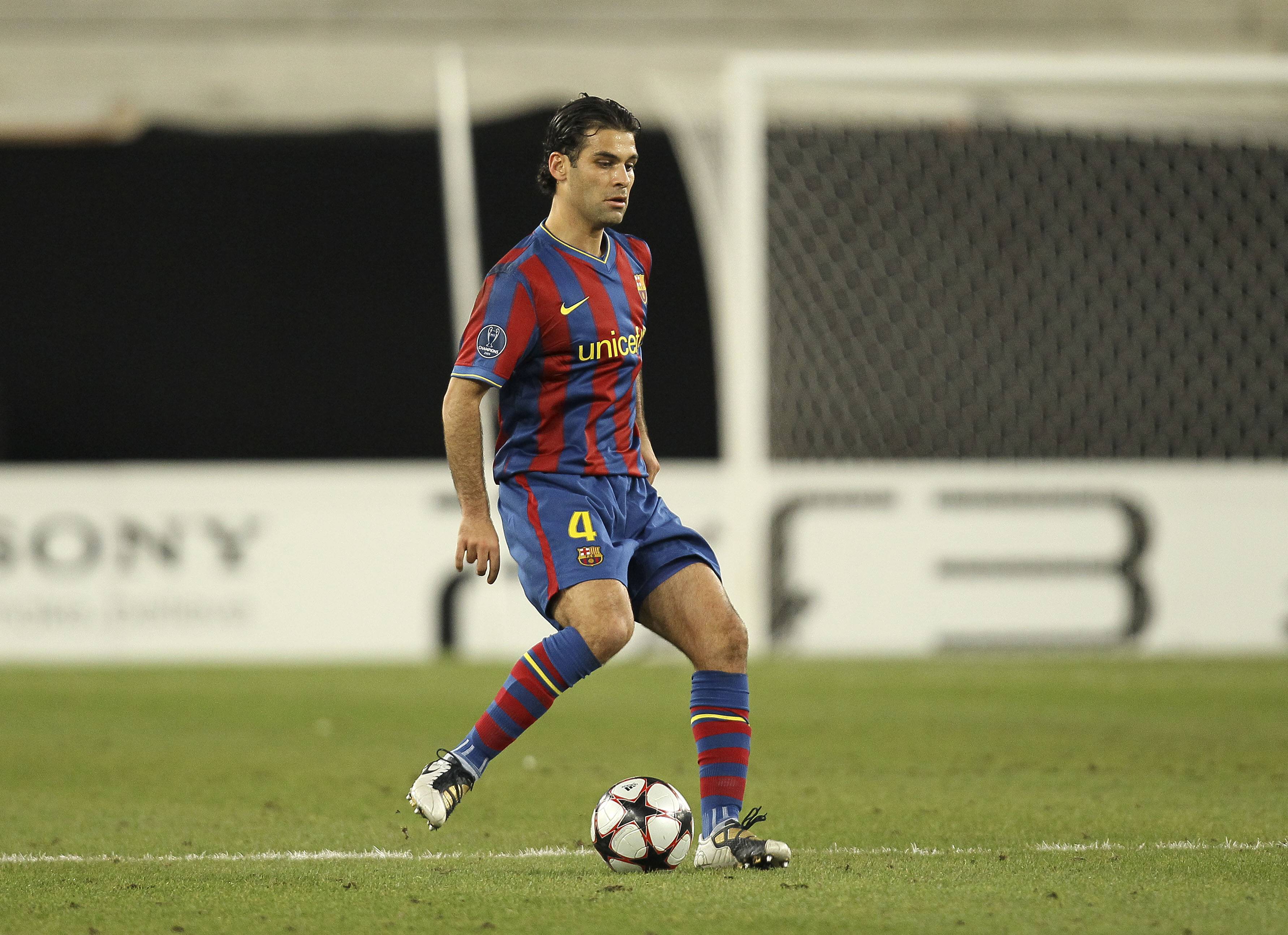 Barcelona legend set to return to the club in coaching role - Football ...