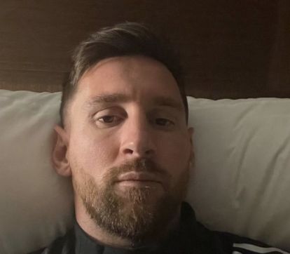 Lionel Messi's social-media serenity continues with bed-time selfie ...