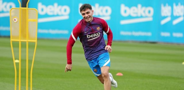 Pedri finally returns to full training with Barcelona - Football España