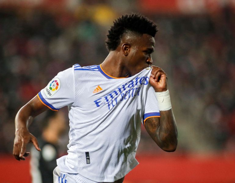 Vinicius Junior agrees to sign new Real Madrid deal - Football España