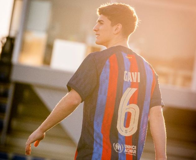 Barcelona officially confirm Gavi as a first team player - Football España