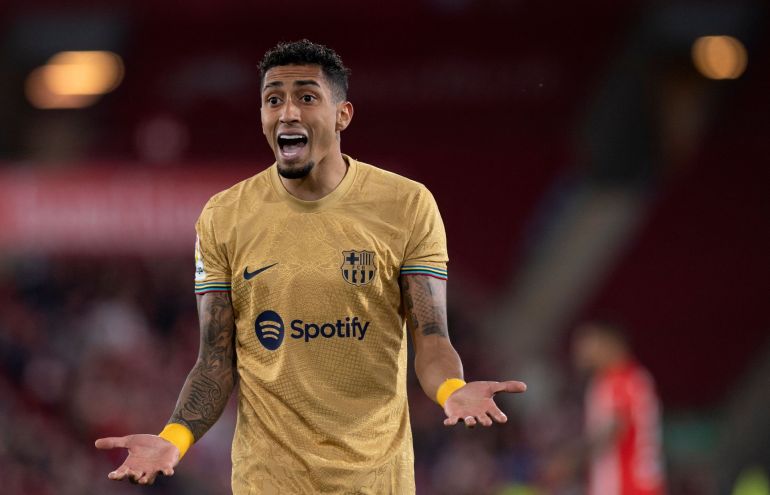 Barcelona confirm Marcos Alonso's extension until 2024 - Football España