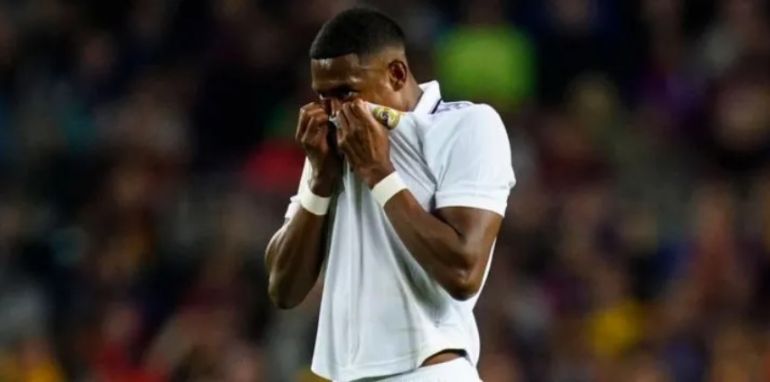 Real Madrid squad bringing back iconic Patrick Vieira habit - Football ...