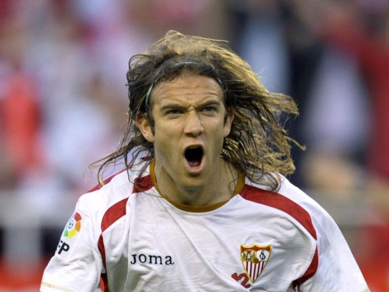 Former Sevilla wonderkid announces retirement after 19-year career and ...