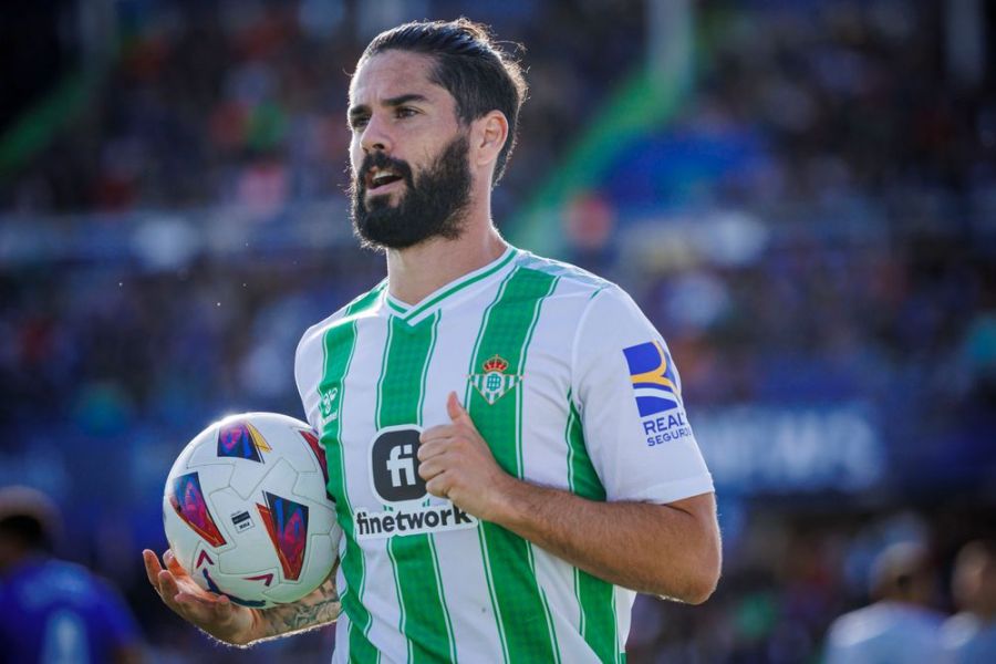 Isco sets Real Betis fitness target ahead of 2024/25 season
