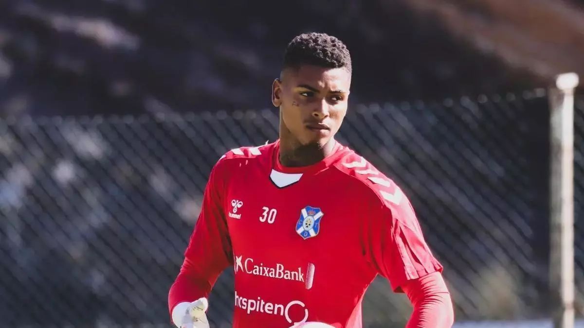 Ex-Real Madrid goalkeeper to spend two nights in cells after being arrested - Football España