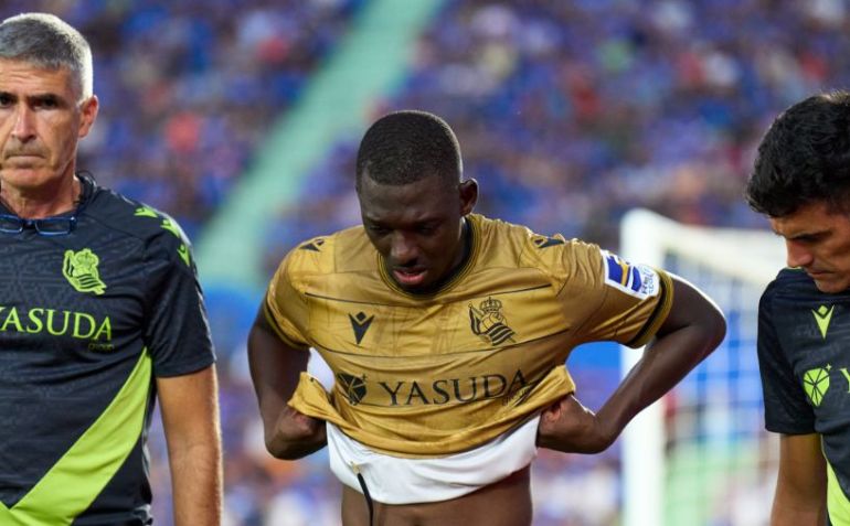 Real Sociedad suffer gut-wrenching double injury blow: defenders ...