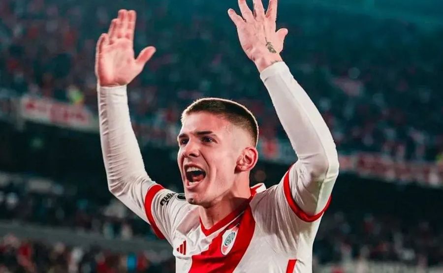 Real Madrid given huge boost in battle with PSG for rising star