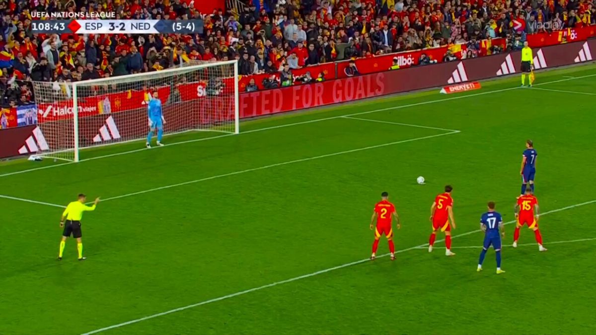 WATCH: The Netherlands equalise again in extra time against Spain