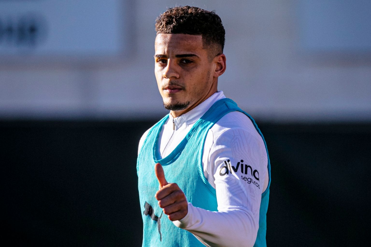 Excl: Spanish duo to compete for 25-year-old English defender