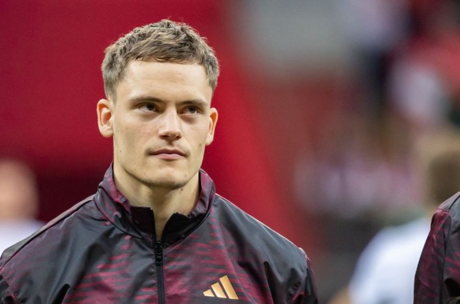 WATCH: Sickening Luis Figo pig's head incident repeated in Brazil 22 ...