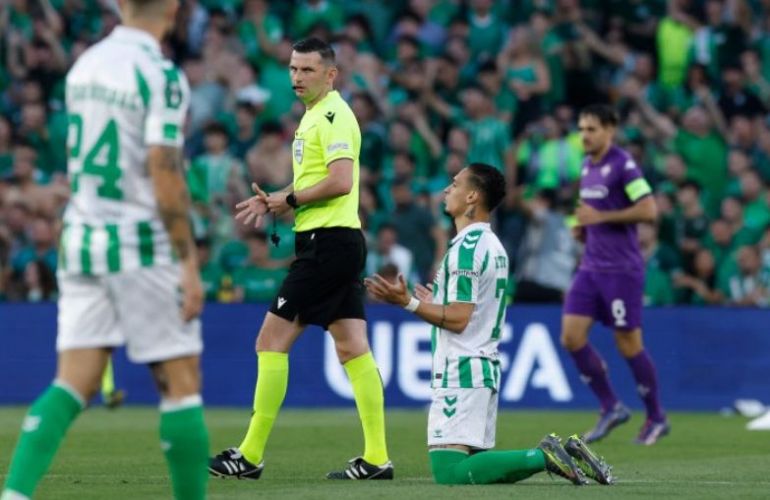 Manchester United stance gives Real Betis hope of Antony deal