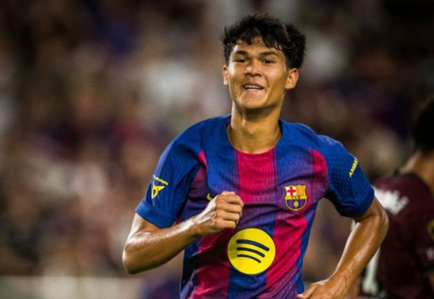 Chelsea and Manchester City in frame to sign Barcelona starlet