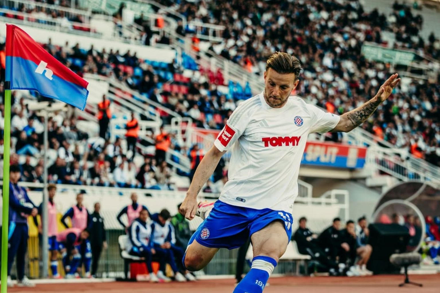 Stat shows Pedri's amazing Barcelona transformation in 2024/25