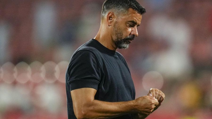 Girona's Michel Sanchez rings alarm bells - 'We're not a team'