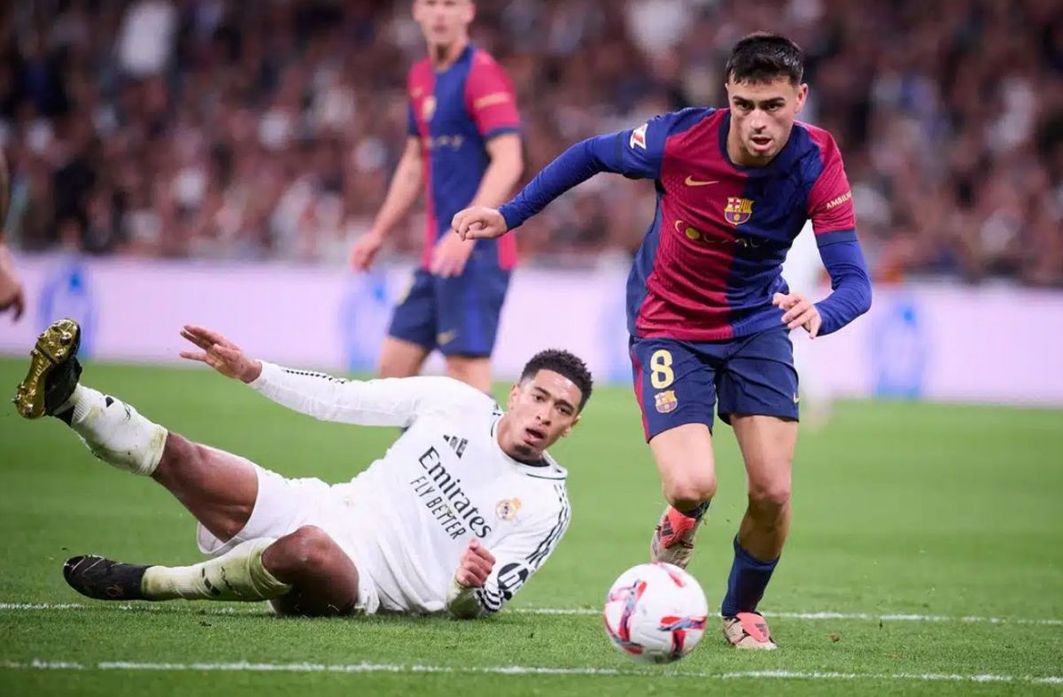 Barcelona star Pedri heaps praise on Real Madrid "rival" Jude Bellingham