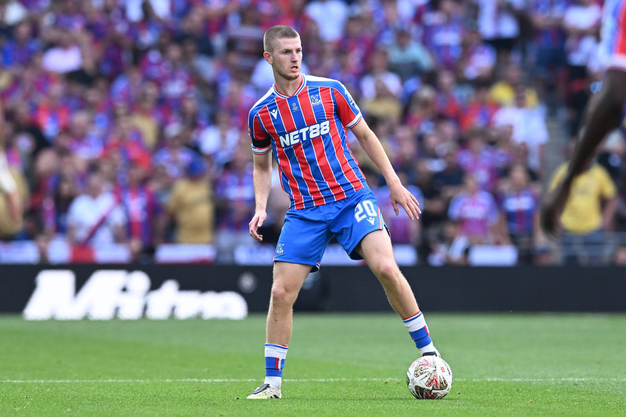 Real Madrid discard move for Premier League midfielder