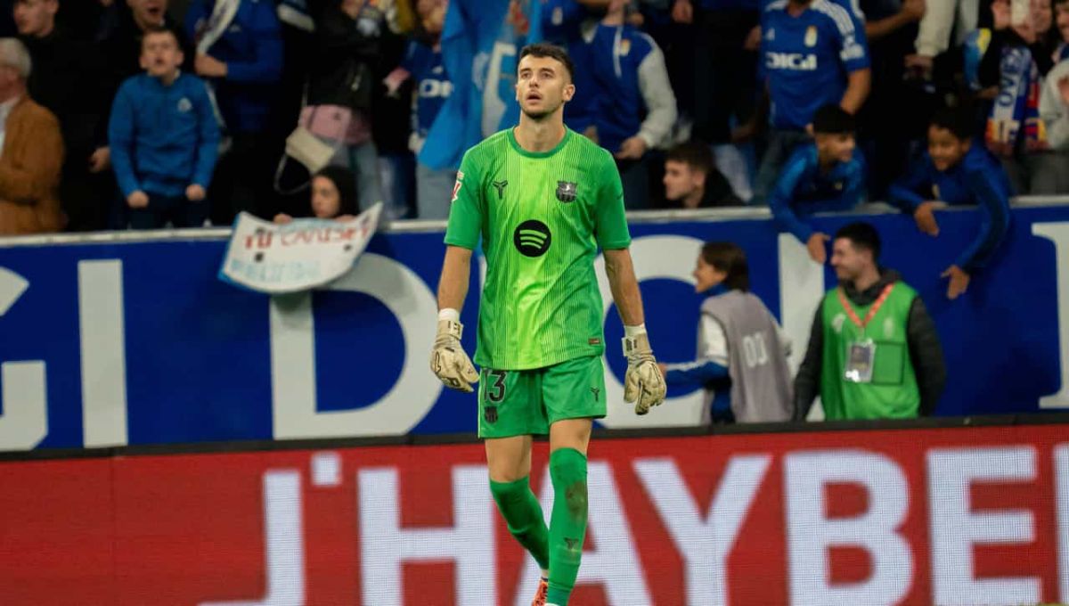 Barcelona recall rising star to cover Joan Garcia injury