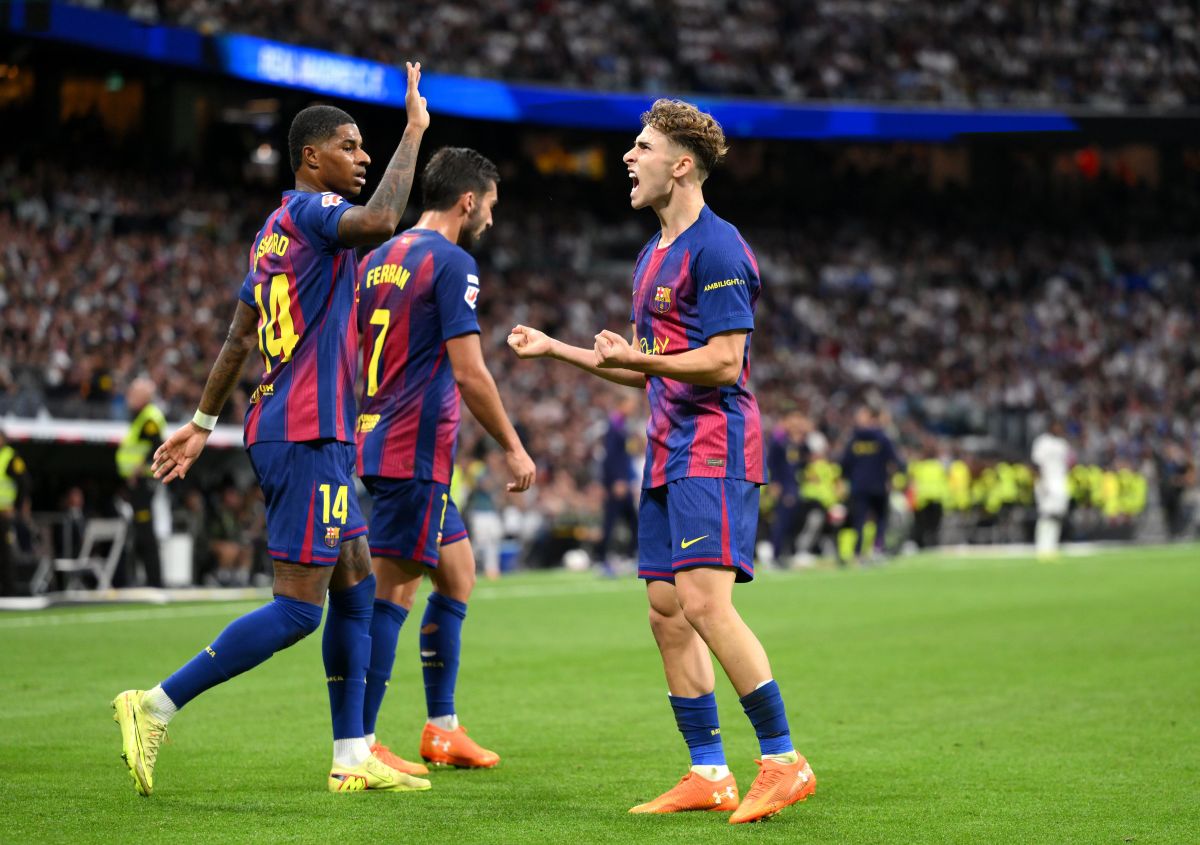 WATCH: Raphinha gives Barcelona the lead in Supercup final