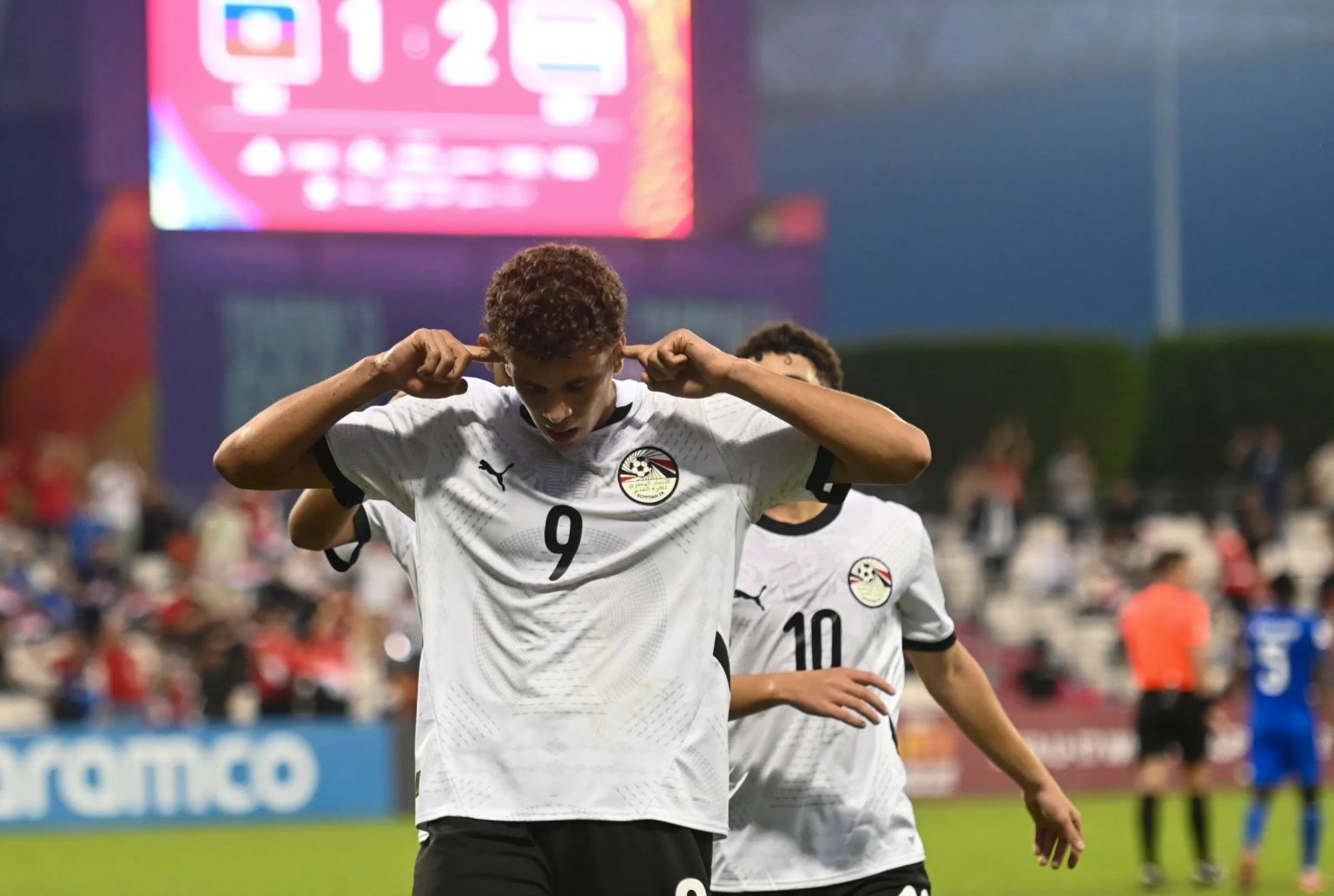 Barcelona poised to finalise signing of €5m striker