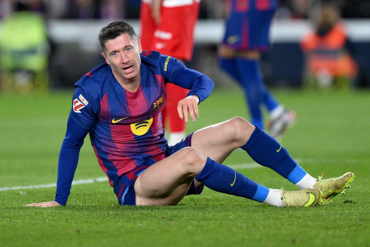 Robert Lewandowski confirms Barcelona exit